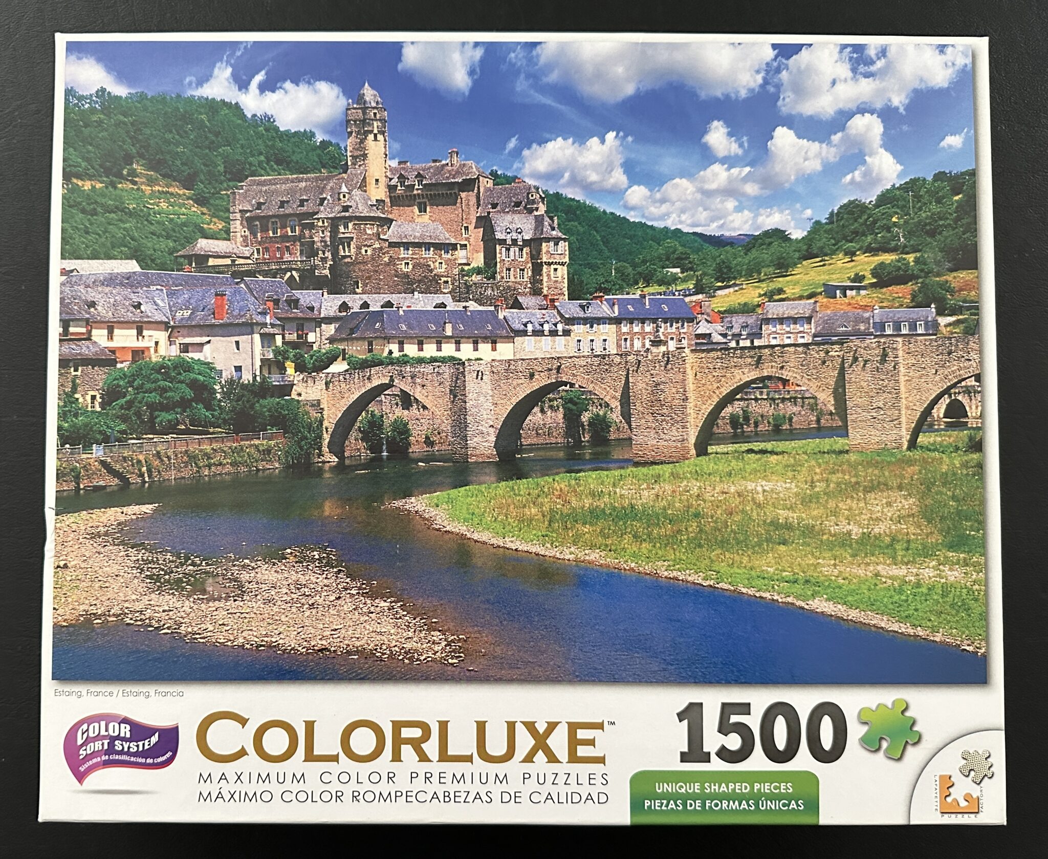 60062 - Lafayette Puzzle Factory - Colorluxe - 23" x 33" - Estaing ...
